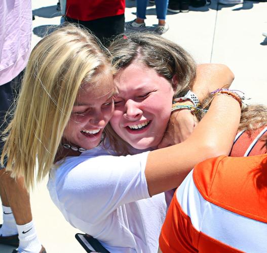 Class of 2019 bids farewell to Lemon Bay High | Features | yoursun.com