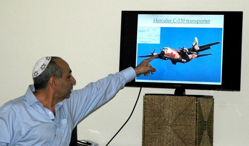 Ovation follows recounting of Entebbe rescue | Newsarchives | yoursun.com