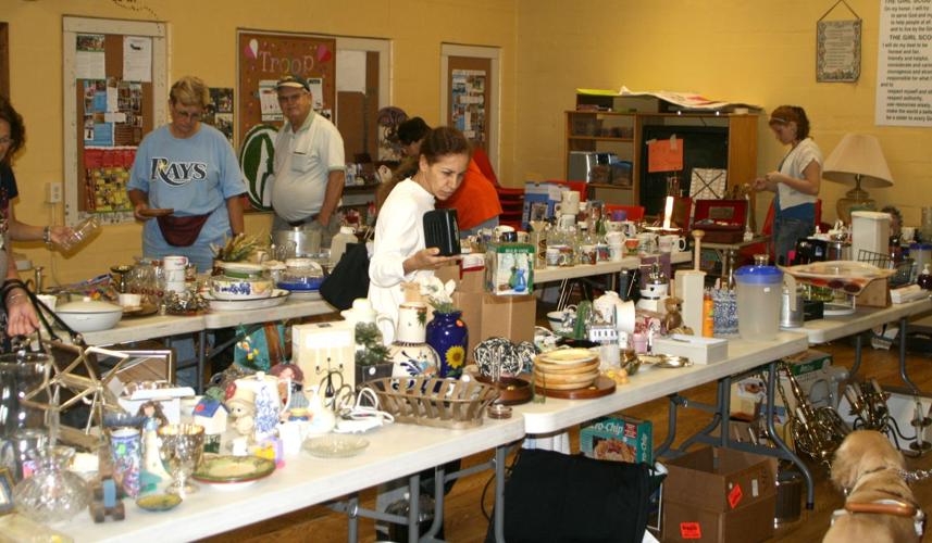 Sale for the Scouts | Newsarchives | yoursun.com