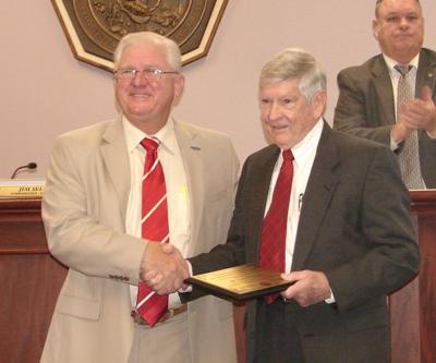 Dr. Calvin Martin honored by county | News Archives | yoursun.com