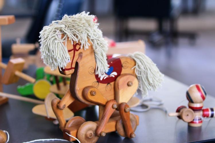 Renaissance residents experience simple machines | The Daily Sun ...