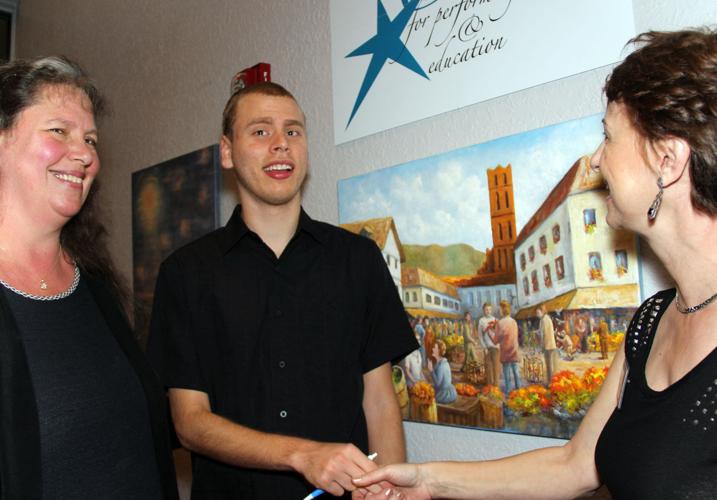 Event combines symphony, visual arts | News Archives | yoursun.com