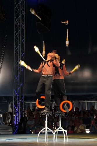 Water circus delights kids, adults | News Archives | yoursun.com