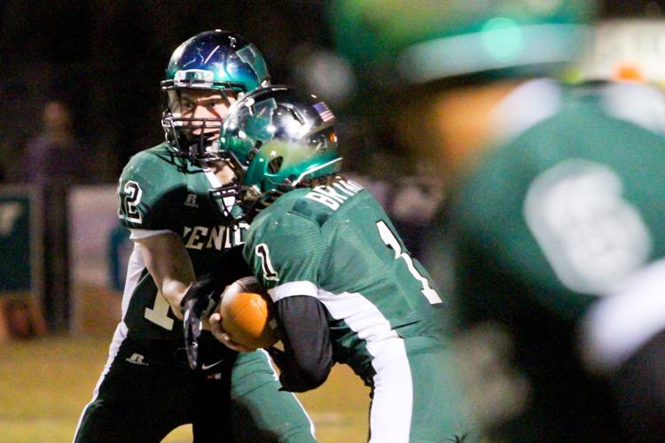 Power running game leads Venice to playoff win | News Archives ...