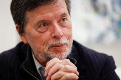 Ken Burns on new documentary: ‘We hope to put the "us" back into the ...