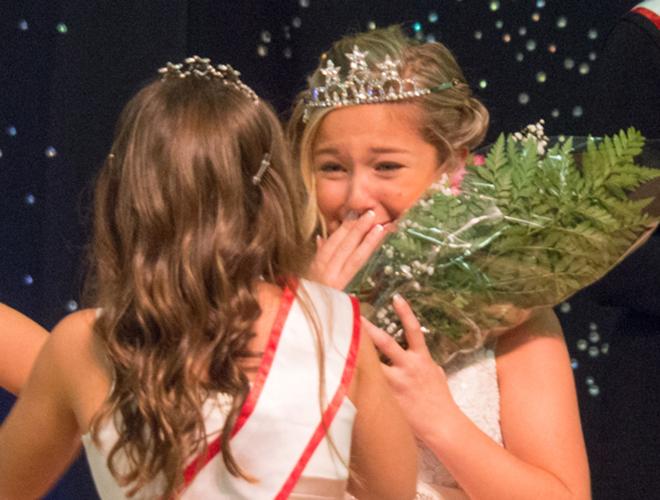Amid tears of joy,Lynlee Baker crowned | Newsarchives | yoursun.com