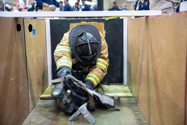 A-maze-ing teamwork: Charlotte firefighters compete in Orlando | Port ...