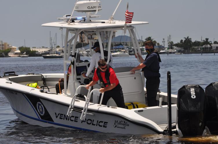 Venice police conduct water rescue training | The Gondolier | yoursun.com