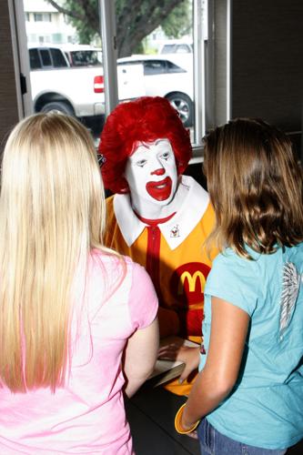 Cutting the McRibbon: McDonald’s celebrates redo with grand party ...