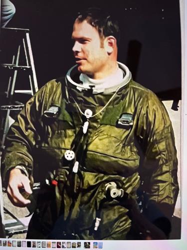 Flying into a nuclear cloud, chasing a UFO | News | yoursun.com