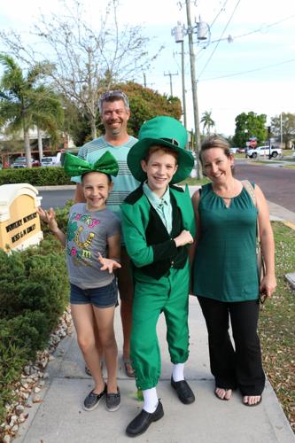 Gallery Walk goes green | News Archives | yoursun.com