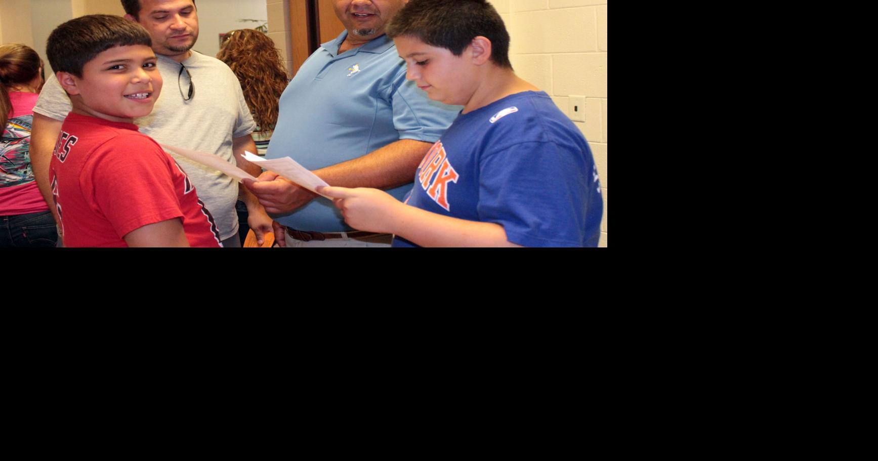 Sixth-graders tour Punta Gorda Middle | News Archives | yoursun.com