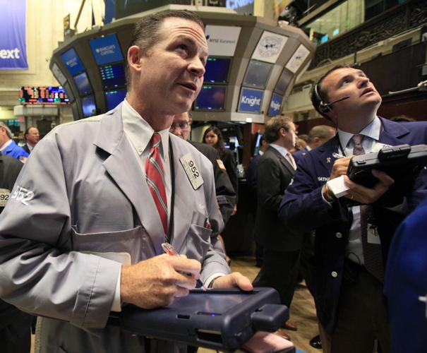 Stocks fall slightly | News Archives | yoursun.com