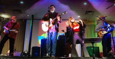 'Jukebox Time Machine' celebrates the jukebox hits through the decades ...