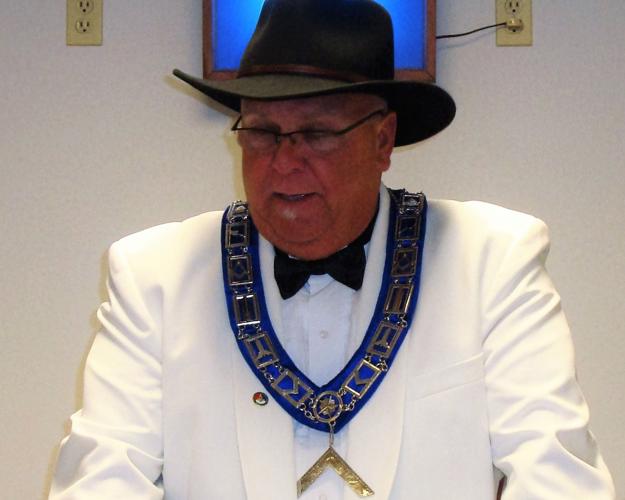 Masons install new officers | News Archives | yoursun.com