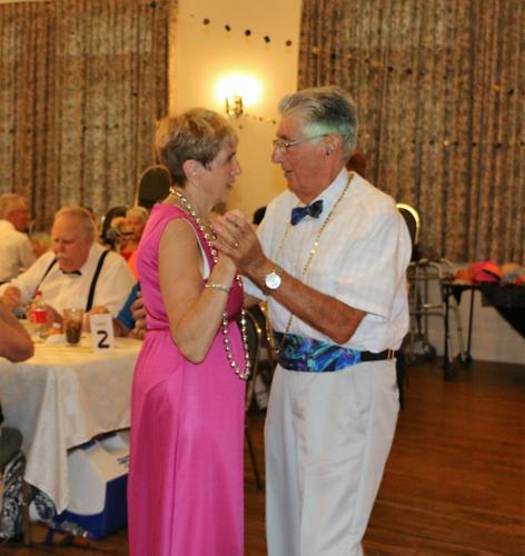 Italian Heritage Social Club relives prom | News Archives | yoursun.com