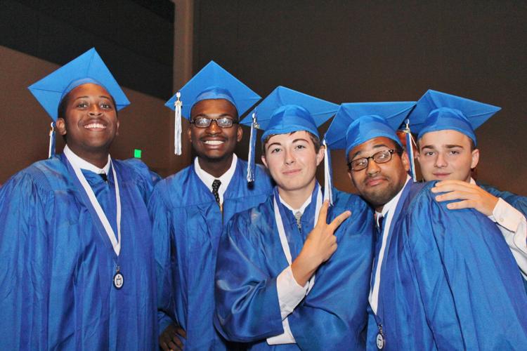 Edison Collegiate commencement | News Archives | yoursun.com