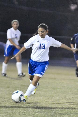 Tarpons take on Lemon Bay in soccer | News Archives | yoursun.com