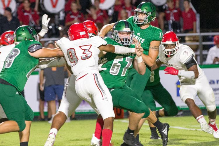 Venice lineman Thomas Shrader finds the spotlight after breakout season ...