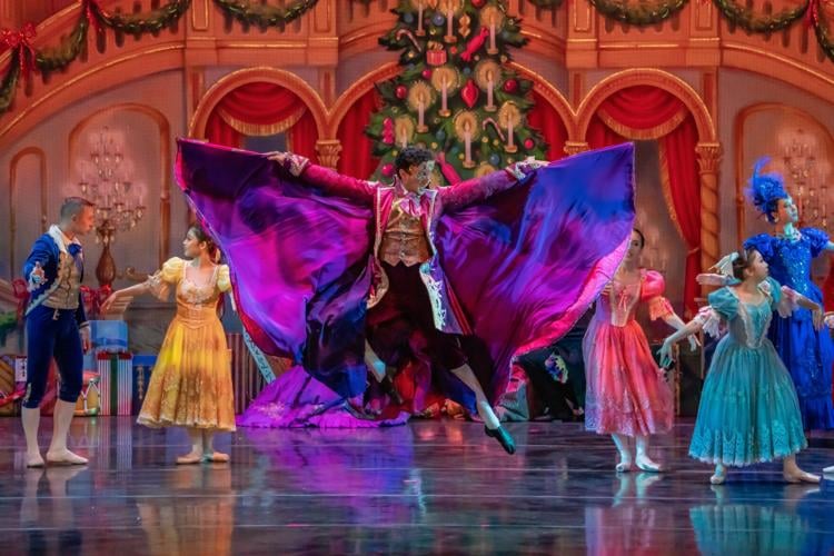 'Nutcracker! Magical Christmas Ballet' blends classical ballet with ...