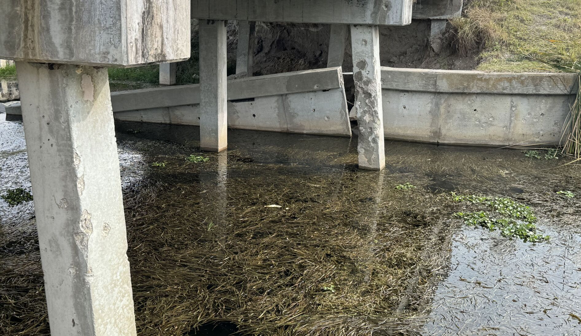 Broken bridge vexes residents | News | yoursun.com