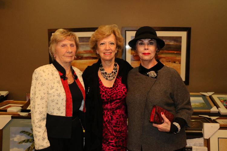 Art auction benefits Temple Shalom | News Archives | yoursun.com