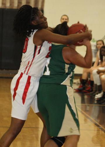 Girls JV hoops continues to improve | News Archives | yoursun.com