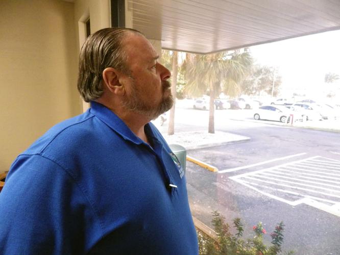 Sallade says goodbye | News Archives | yoursun.com