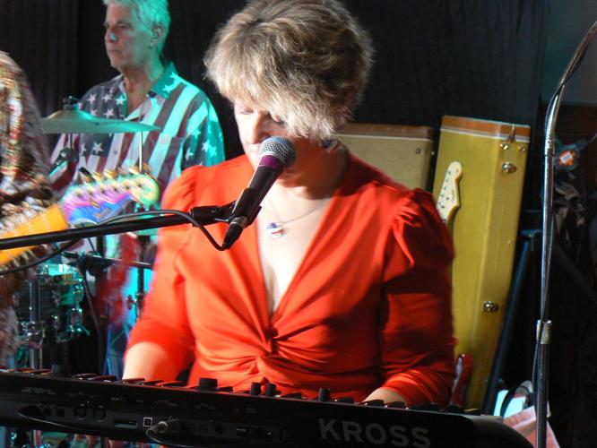 Harpoon Harry's has its final dance? | News | yoursun.com