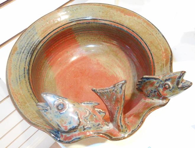 Venice Art Center exhibits fins and feathers pottery | News Archives ...