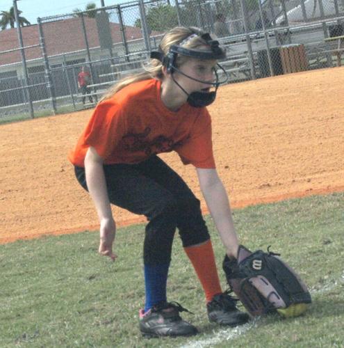 Miss North Port Fastpitch opens spring season | News Archives | yoursun.com
