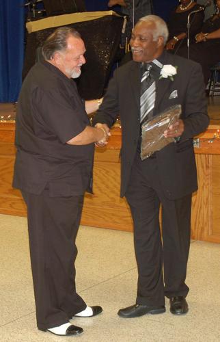 High turnout for “Sons of Allen” annual ball | Newsarchives | yoursun.com