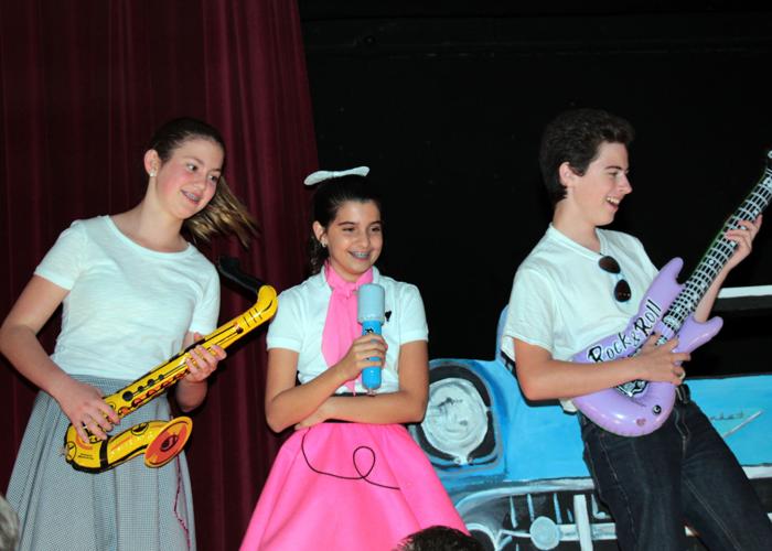 Cotillion students learn about 1950s | News Archives | yoursun.com