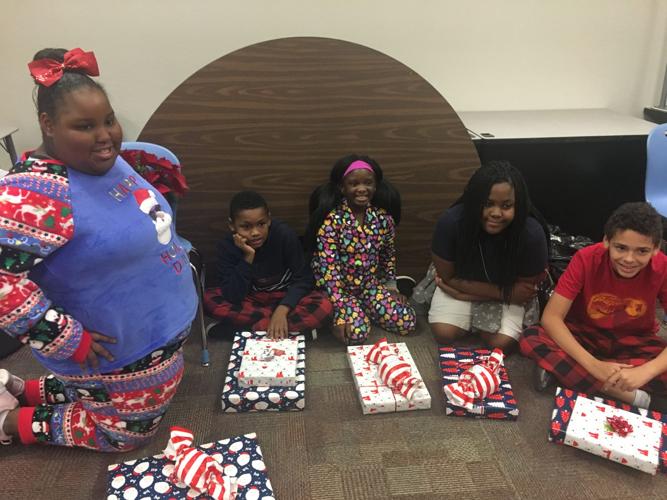 Pizza, pajamas, presents at Peace River Elementary | Port Charlotte ...
