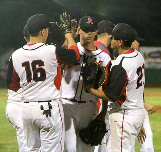 Devils get mojo from the chicken to win district | Newsarchives ...