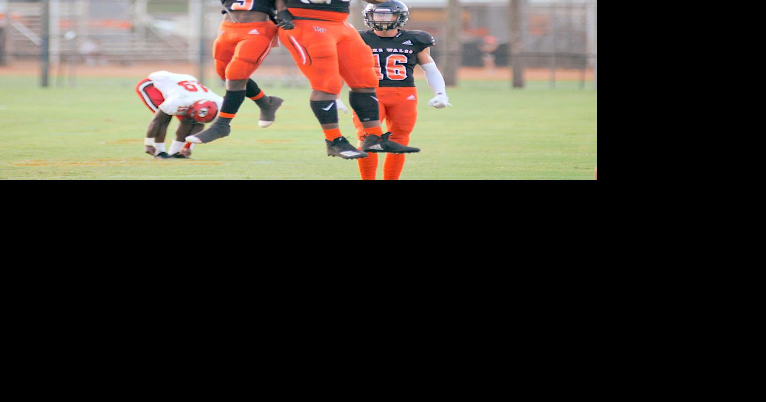 Lake Wales football dominant halfway through regular season | Haven ...