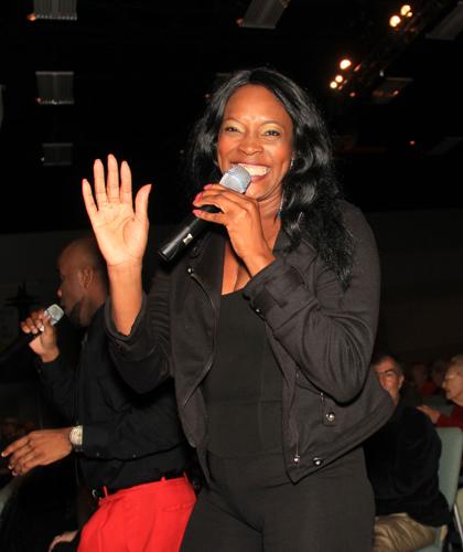 Sounds of Soul concert gets the crowd moving | News Archives | yoursun.com