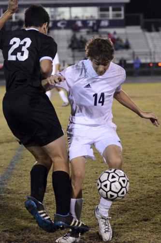 NPHS clips Rams | News Archives | yoursun.com