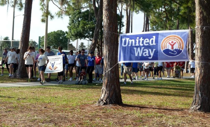 United Way Walk-a-Thon draws hundreds | News Archives | yoursun.com