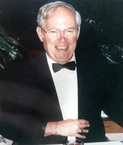 Charles G Troike | Obituaries | yoursun.com