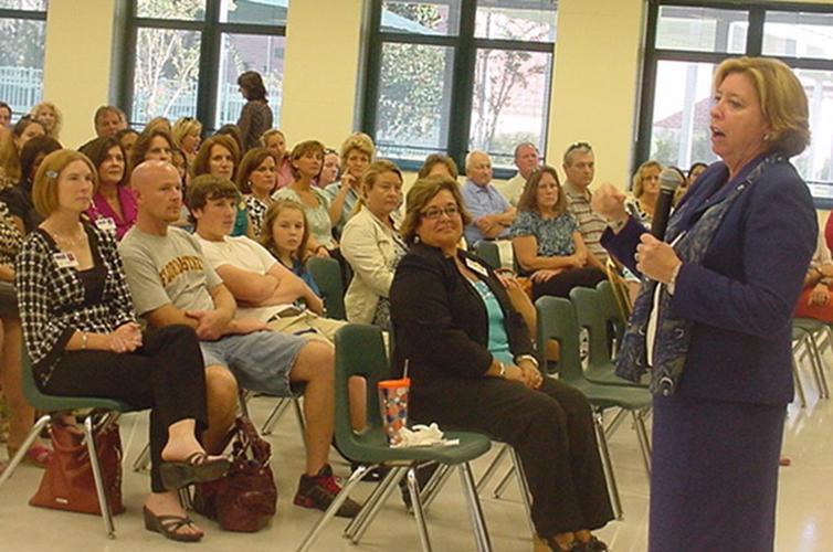 200 attend first community meeting with superintendent | Newsarchives ...