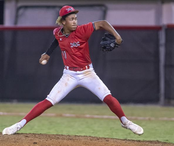 BASEBALL: Pitching powers Pirates past Tarpons | Sun Preps | yoursun.com