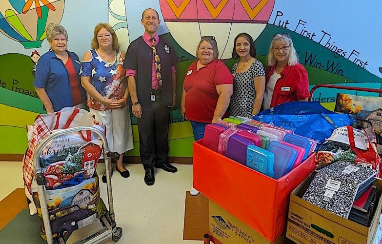 Daughters of American Revolution help local schools | Port Charlotte ...