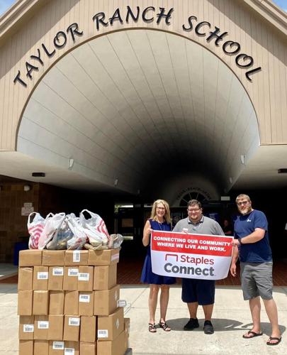 Venice Applebee's, Staples give supplies to elementary schools | News ...