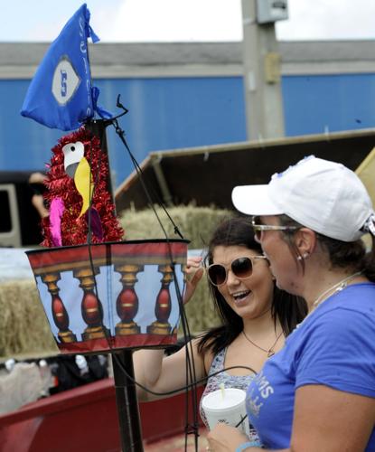 Homecoming parade helps celebrate SHS centennial | Newsarchives ...