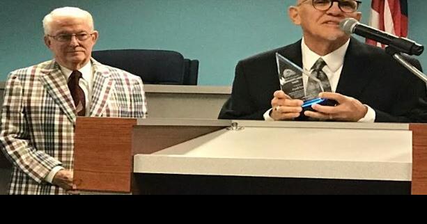 Coach Darrell Roach 2021 recipient of lifetime achievement award | The ...
