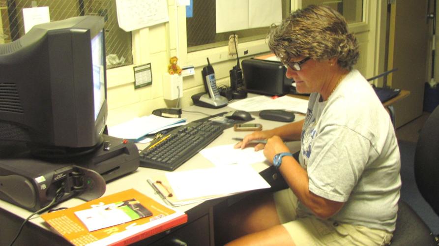 Laura White era begins at DeSoto | News Archives | yoursun.com