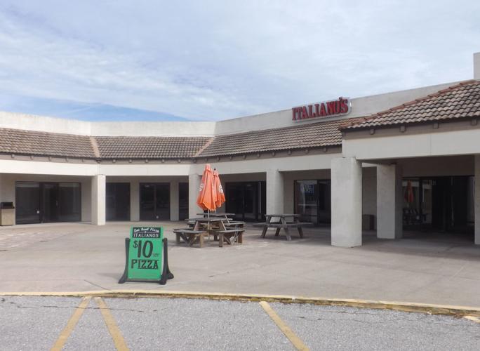 Is there life in Lemon Bay Plaza? | Business | yoursun.com