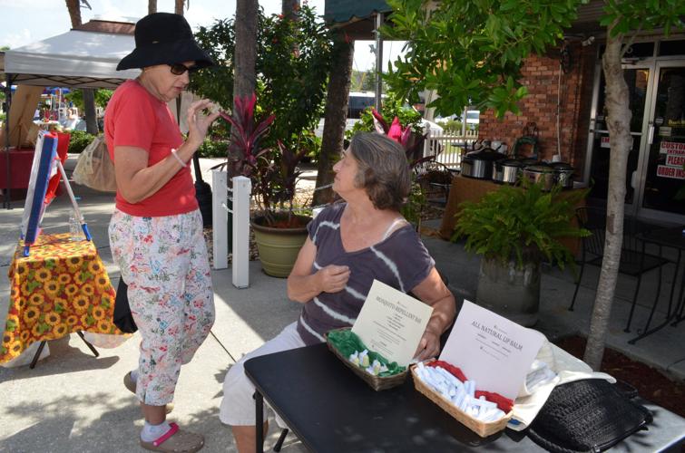 Sunny day at Farmers Market draws a crowd | Newsarchives | yoursun.com