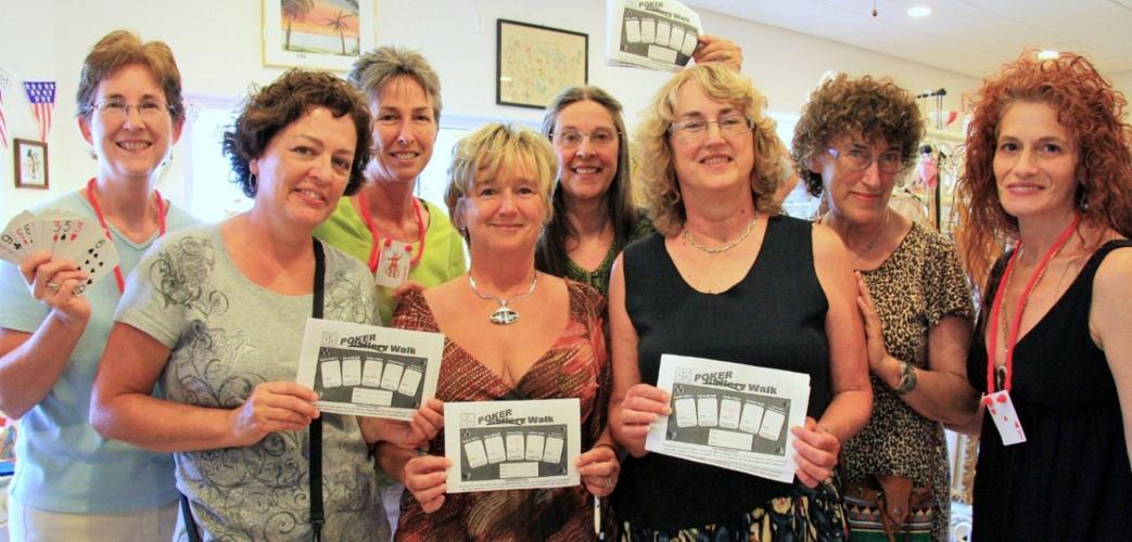 Customers celebrated during Gallery Walk | News Archives | yoursun.com